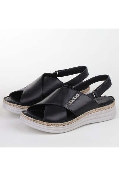 Bulldozer 221567 Cırtlı Hakiki Deri Kadın Sandalet 2 Renk