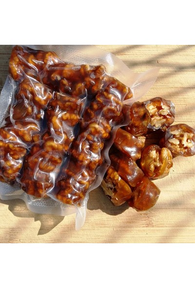 Tarla Burada Pekmezli Cevizli Sucuk ( Şeker Ilavesiz - Vegan ) 350 gr Tarla Burada Pekmezli Cevizli Sucuk ( Şeker Ilavesiz - Vegan ) 350 gr