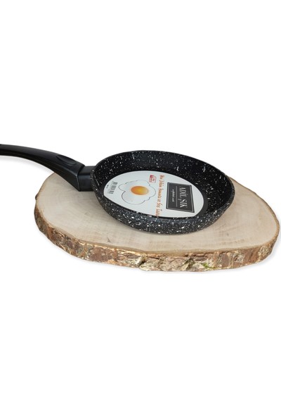 Ayybuu Mini Döküm Tava Yuvarlak 14 cm Ayybuu Mini Döküm Tava Yuvarlak 14 cm