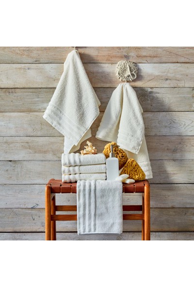 Karaca Home Mina Offwhite %100 Pamuk 6'lı Havlu Seti 50X90 cm Karaca Home Mina Offwhite %100 Pamuk 6'lı Havlu Seti 50X90 cm