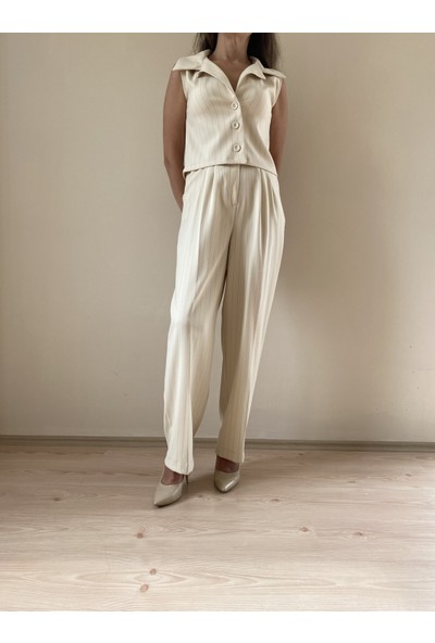 Alpha Yelekli Takım Keten