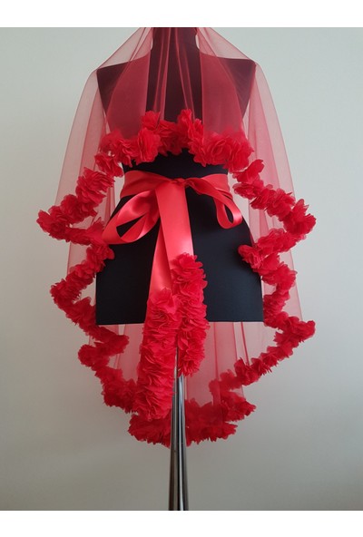 Marifetli Hanım Çicek Süslemeli Gelin Duvak Kuşak Takımı