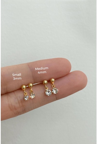 New Obsessions 4 Adet Tektaş Sallantılı Mini Küpe Seti New Obsessions 4 Adet Tektaş Sallantılı Mini Küpe Seti