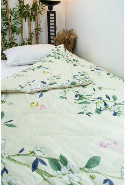 Miabella Home 155X215 Tek Kişilik Microsaten Lüx Yorgan 12534 Miabella Home 155X215 Tek Kişilik Microsaten Lüx Yorgan 12534