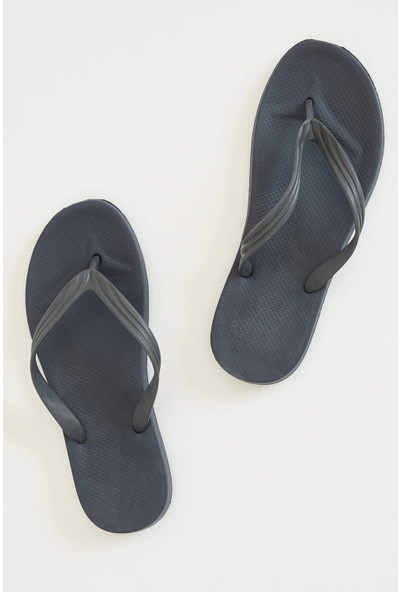 DeFacto Erkek Bağcıksız Düz Taban Suni Deri Parmakarası Terlik M9001AZ20SM DeFacto Erkek Bağcıksız Düz Taban Suni Deri Parmakarası Terlik M9001AZ20SM