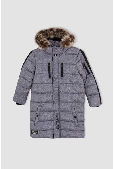 DeFacto Erkek Çocuk Regular Fit Kapüşonlu Suni Kürklü Polar Astarlı Uzun Mont Parka U7407A621WN DeFacto Erkek Çocuk Regular Fit Kapüşonlu Suni Kürklü Polar Astarlı Uzun Mont Parka U7407A621WN
