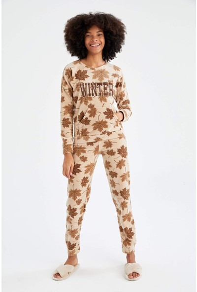 DeFacto Fall In Love Regular Fit Bisiklet Yaka Desenli Polar Pijama Takım X5839AZ21WN
