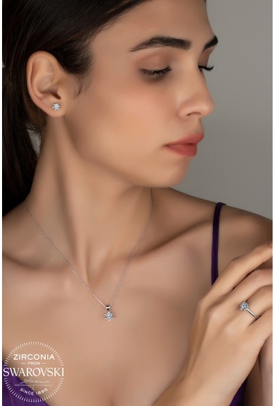 Union Takı Union Swarovski Zirconia Kadın 6 Tırnak Gümüş Set Union Takı Union Swarovski Zirconia Kadın 6 Tırnak Gümüş Set