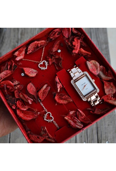 Deepwell Kadın Kol Saati Bileklik Kolye Küpe Seti Deepwell Kadın Kol Saati Bileklik Kolye Küpe Seti