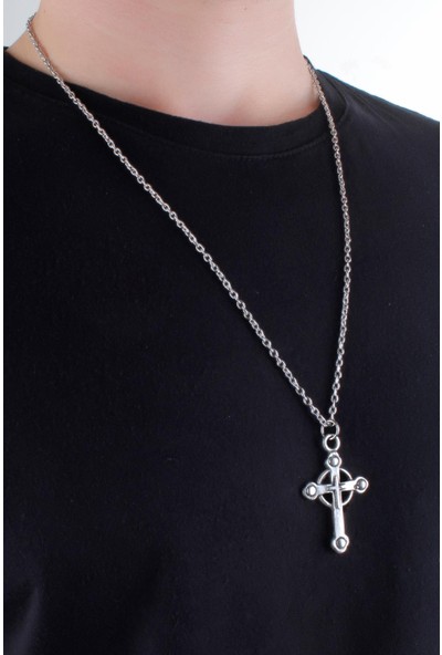 Madame Concept Erkek Gümüş Renk Haç Figürlü Metal Zincir Kolye