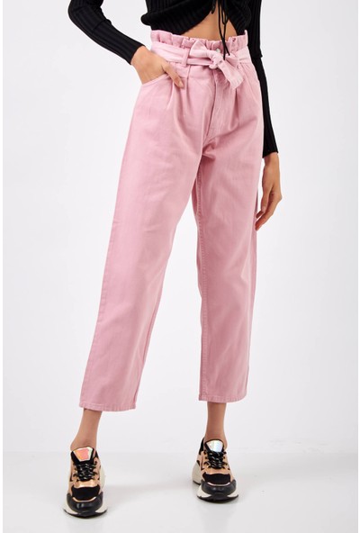 Coral Kuşaklı Kot Pantolon Pembe