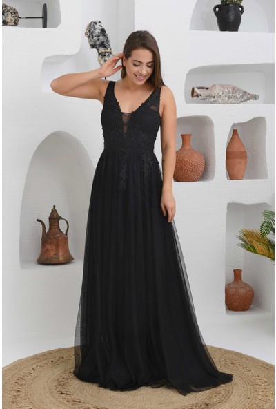 Pierre Cardin Siyah Dantel İşlemeli Tüllü Uzun Abiye Elbise