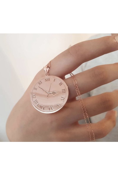 Gökdeniz 925 Saat Model 925 Ayar Gümüş Unisex Hediyelik Rose Kolye Gökdeniz 925 Saat Model 925 Ayar Gümüş Unisex Hediyelik Rose Kolye