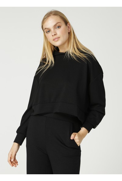 Aeropostale Y-Kapiton Kapüşonlu Uzun Kollu Comfort Fit Düz Siyah Kadın Sweatshirt Aeropostale Y-Kapiton Kapüşonlu Uzun Kollu Comfort Fit Düz Siyah Kadın Sweatshirt