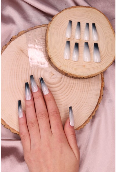 Mujgan 12'li Beyaz - Siyah Geçişli Takma Tırnak T34 Mujgan 12'li Beyaz - Siyah Geçişli Takma Tırnak T34