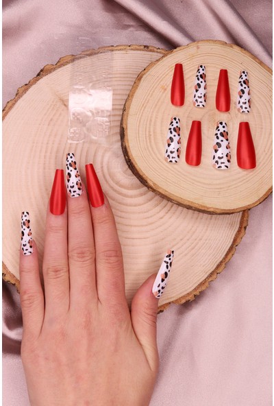 Mujgan 12'li Leopar Desenli Kırmızı Takma Tırnak T39 Mujgan 12'li Leopar Desenli Kırmızı Takma Tırnak T39