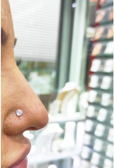 Takıconcept Beyaz Taşlı Gümüş Burun Hızması