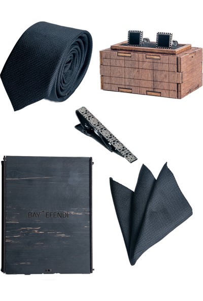 Bay Efendi Ahşap Kutulu Siyah Kravat & Mendil & Kol Düğmesi & Kravat Iğnesi Hediye Seti AKS004 Bay Efendi Ahşap Kutulu Siyah Kravat & Mendil & Kol Düğmesi & Kravat Iğnesi Hediye Seti AKS004