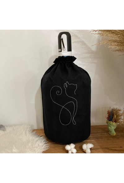 Atölye No 35 Kitten Nakışlı Siyah Büzgülü Damacana Kılıfı Leke Tutmaz Kumaş
