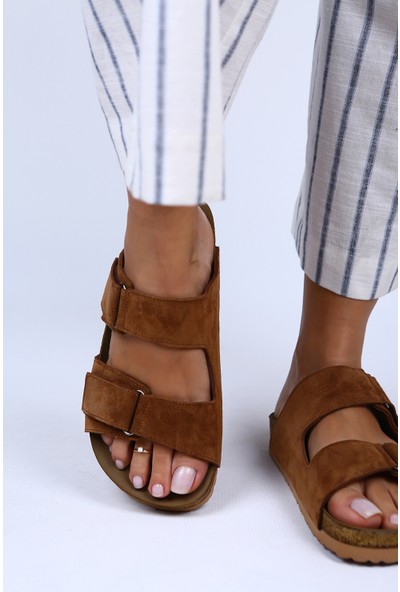 Manijero Delma Kadın Hakiki Deri Bantlı Taba Terlik Manijero Delma Kadın Hakiki Deri Bantlı Taba Terlik