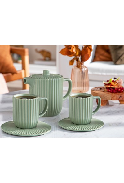 English Home Martinez Seramik Demlik Seti 1000 ml + 300 ml Yeşil English Home Martinez Seramik Demlik Seti 1000 ml + 300 ml Yeşil