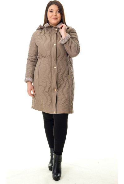 Günay Fierte Kadın Büyük Beden Kaban CBN8120 Kapüşon Fermuar Kapama Kapitone Günay Fierte Kadın Büyük Beden Kaban CBN8120 Kapüşon Fermuar Kapama Kapitone