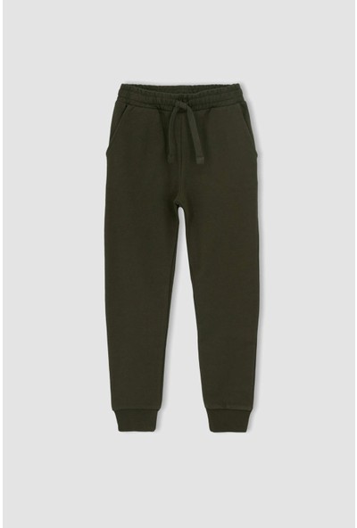 DeFacto Erkek Çocuk Slim Fit Cepli İnce Sweatshirt Kumaşı Eşofman Alt V6485A622SP DeFacto Erkek Çocuk Slim Fit Cepli İnce Sweatshirt Kumaşı Eşofman Alt V6485A622SP