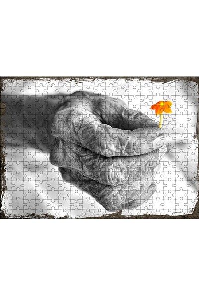 Tablomega Ahşap Mdf Puzzle Yapboz Yaşlı El ve Taze Çiçek 255 Parça 35*50 cm