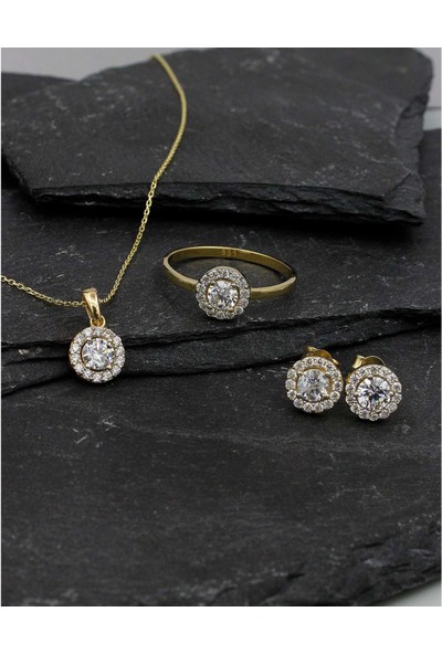 Feays 14 Ayar Pırlanta Modeli Taşlı Takı Seti Feays 14 Ayar Pırlanta Modeli Taşlı Takı Seti