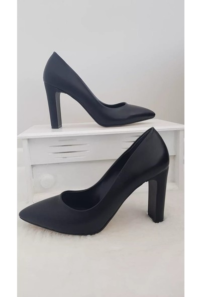 Seran Design Trade Deri Kadın Topuklu Ayakkabı