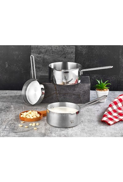 Royal Çelik Sosluk No 1 200 Ml. 24 x 3 x 12 Cm.