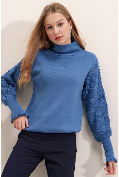 AQE FASHION Kadın Indigo Yarım Balıkçı Kolu Dantel Detaylı Kazak