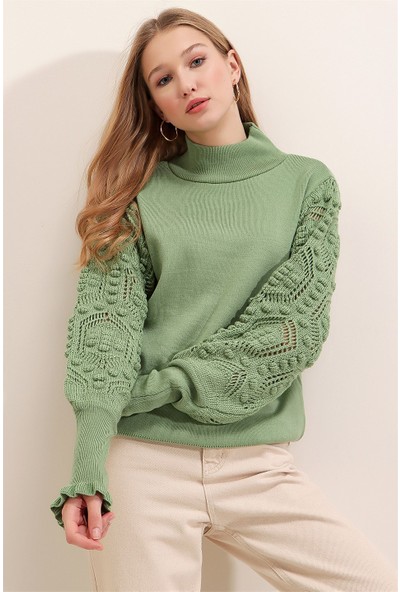 AQE FASHION Kadın Mint Yarım Balıkçı Kolu Dantel Detaylı Kazak