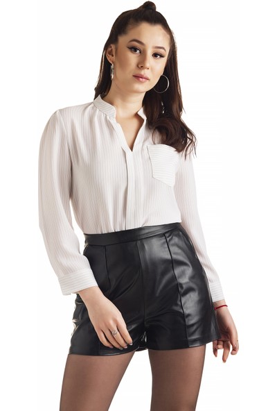 Dikiş Izli Mini Deri Şort Dikiş Izli Mini Deri Şort