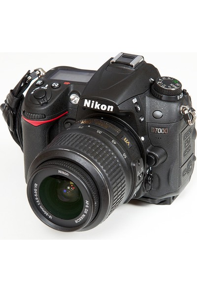 Nikon D7000 18-55 mm LENS Fotoğraf Makinası Nikon D7000 18-55 mm LENS Fotoğraf Makinası