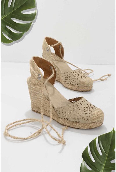 Bambi Vizon Süet Kadın Dolgu Topuklu Ayakkabı K01874012202