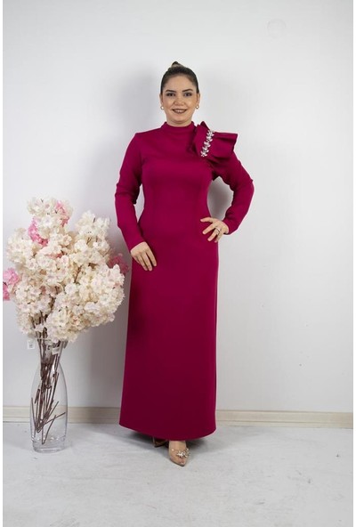 AbiyeSultan Fuşya Omzu Taşlı Elbise AbiyeSultan Fuşya Omzu Taşlı Elbise