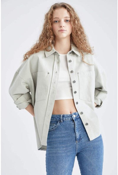 DeFacto Oversize Çift Cepli Gabardin Gömlek Ceket W8736AZ22SP DeFacto Oversize Çift Cepli Gabardin Gömlek Ceket W8736AZ22SP