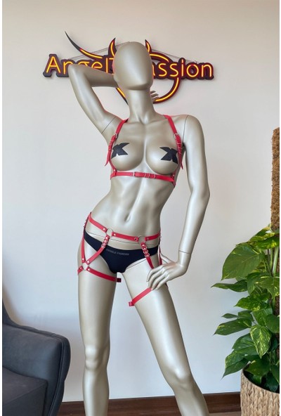 Angels Passion Kırmızı Fantazi Sert Deri Iç Giyim Angels Passion Kırmızı Fantazi Sert Deri Iç Giyim