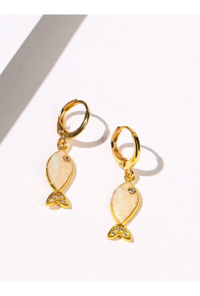 New Obsessions Sedefli Balık Sallantılı Minimal Halka Küpe