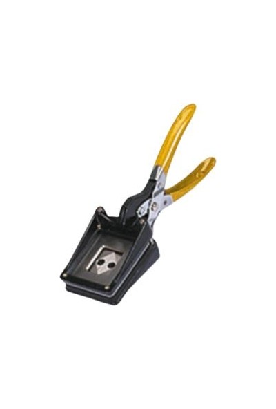 Lamiess Yd-E2 25X32 Fotoğraf Kesme Makinesi Lamiess Yd-E2 25X32 Fotoğraf Kesme Makinesi