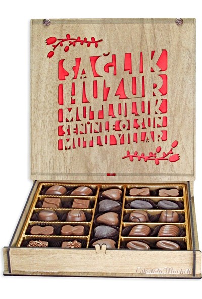 Çikolata Marketi Sağlık Huzur Mutluluk Seninle Olsun Mutlu Yıllar Yazılı Ahşap Kutulu Çikolata Çikolata Marketi Sağlık Huzur Mutluluk Seninle Olsun Mutlu Yıllar Yazılı Ahşap Kutulu Çikolata