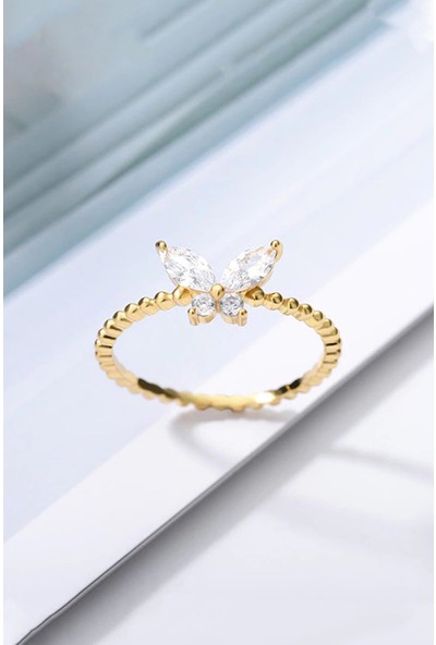 Olivia Kelebek Motifli 14K Gold Kaplama Ayarlanabilir Ölçü Kadın Yüzük Olivia Kelebek Motifli 14K Gold Kaplama Ayarlanabilir Ölçü Kadın Yüzük
