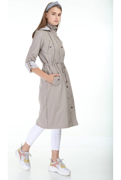 Gaydalı Giyim Kadın Toprak Diz Altı Kapüşonlu Astarlı Fermuarlı Bel Büzgülü Su Geçirmez Uzun Trençkot