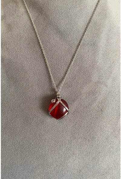 The Orenda Metal Çerçeve Cam Kolye