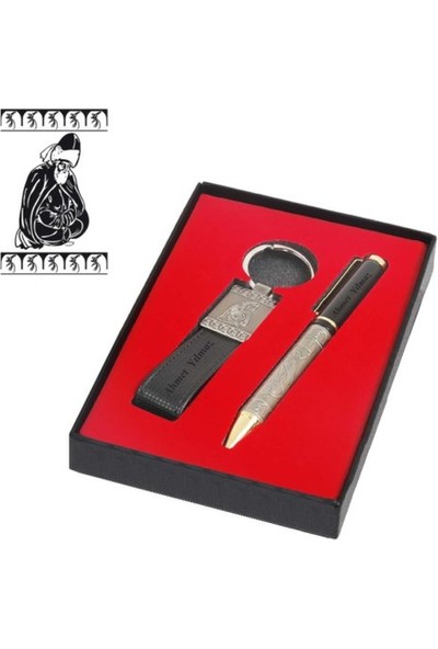 Baskı Adresi Isme Özel Mevlana Figürlü Kalem ve Şık Anahtarlık Seti Kutulu Baskı Adresi Isme Özel Mevlana Figürlü Kalem ve Şık Anahtarlık Seti Kutulu