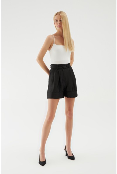 Quzu Yüksek Bel Duble Paça Şort Siyah
