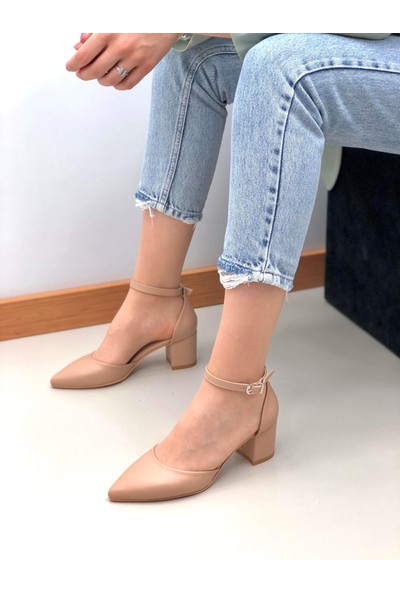 Carissa Nude Renk Topuklu Kadın Ayakkabı Carissa Nude Renk Topuklu Kadın Ayakkabı