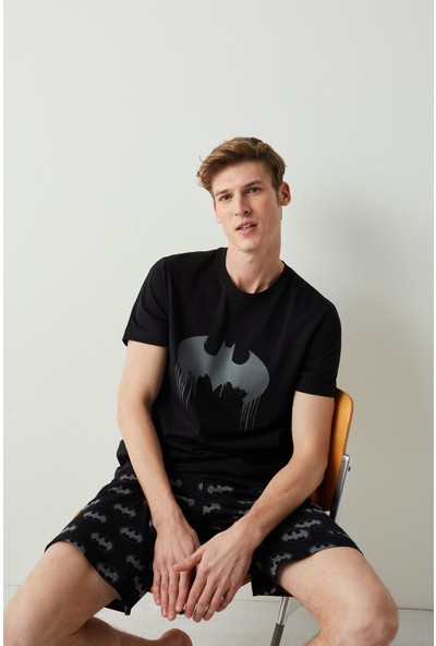 Penti Siyah Batman The Dark Night Şort Takımı Penti Siyah Batman The Dark Night Şort Takımı