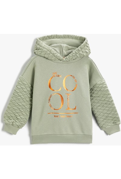 Koton Kapitone Detaylı Baskılı Kapşonlu Sweatshirt Koton Kapitone Detaylı Baskılı Kapşonlu Sweatshirt